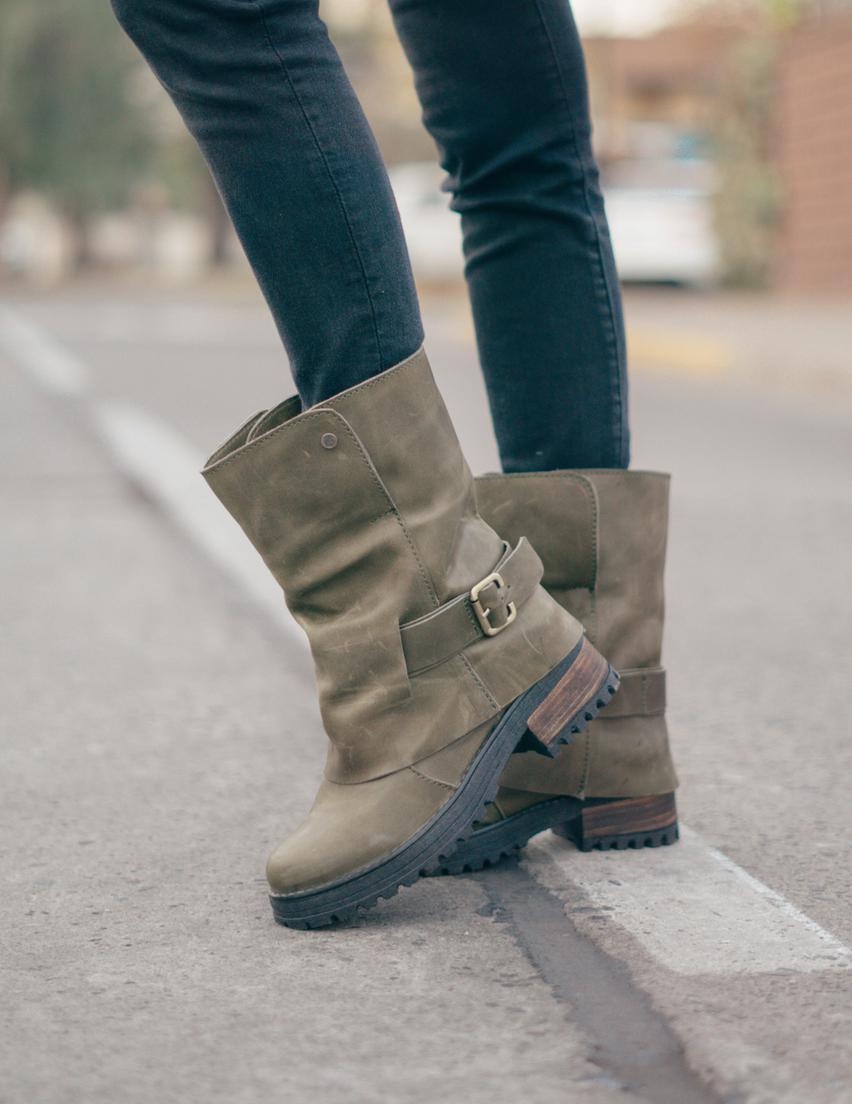 CAMPER CARGO « Botas « Locas de Atar | Catálogo